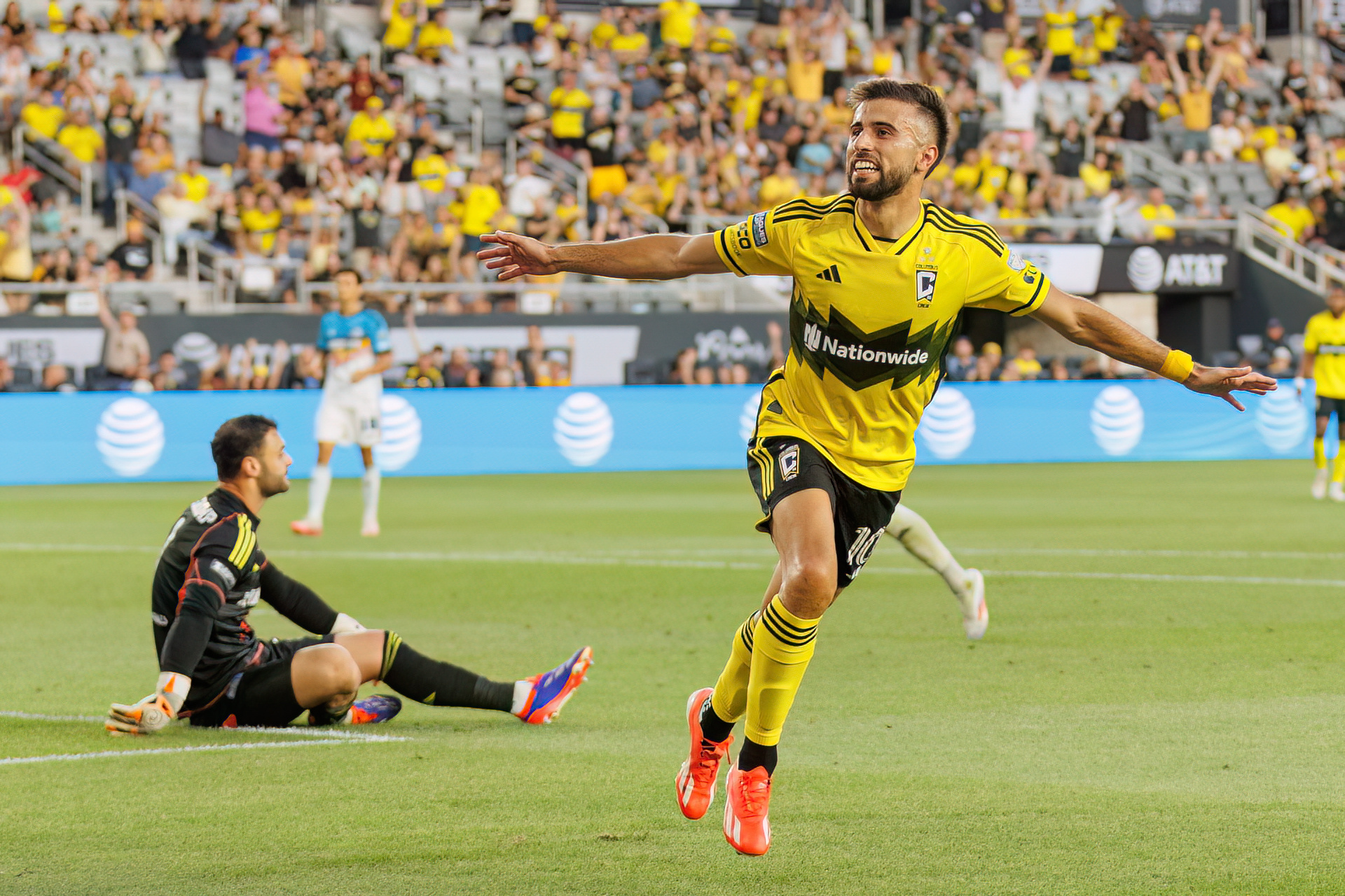 Gallery – MASSIVE REPORT